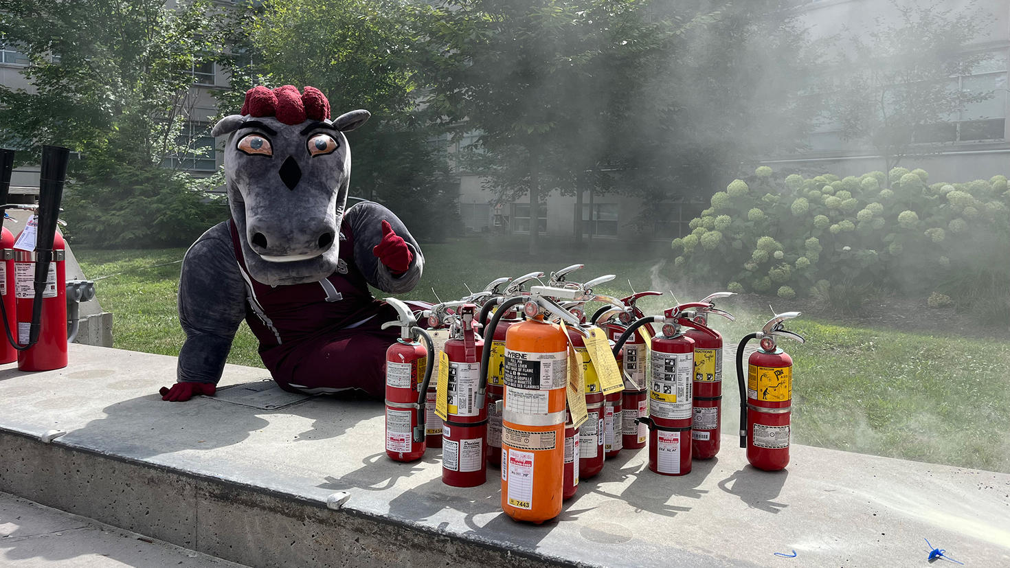 Learn how to use a fire extinguisher | University of Ottawa